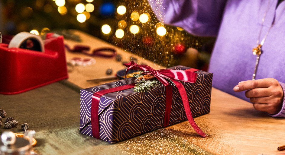 2025-11-20-coffee-gifts-letterbox